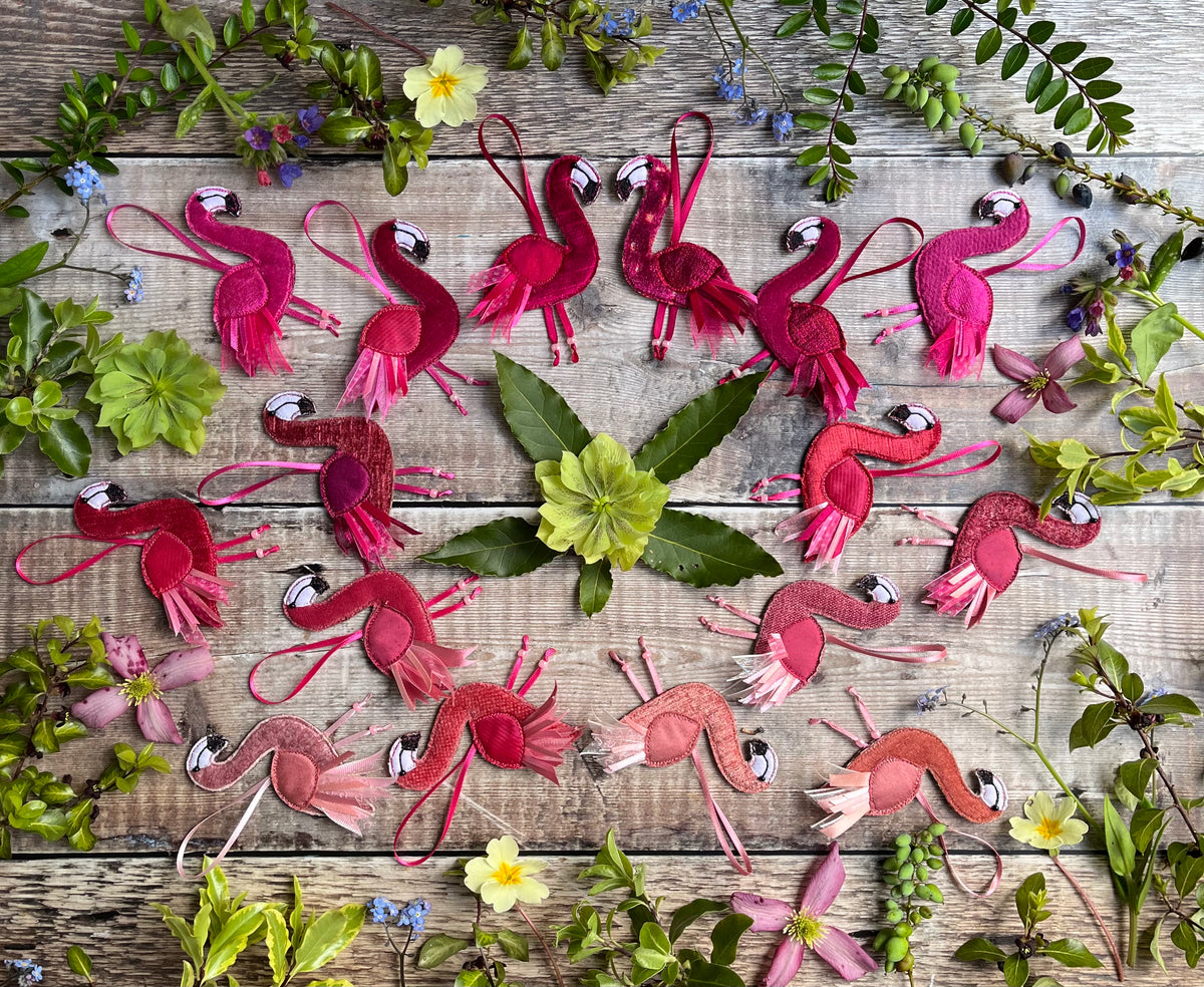 Hanging Flamingo – fatpoppycat