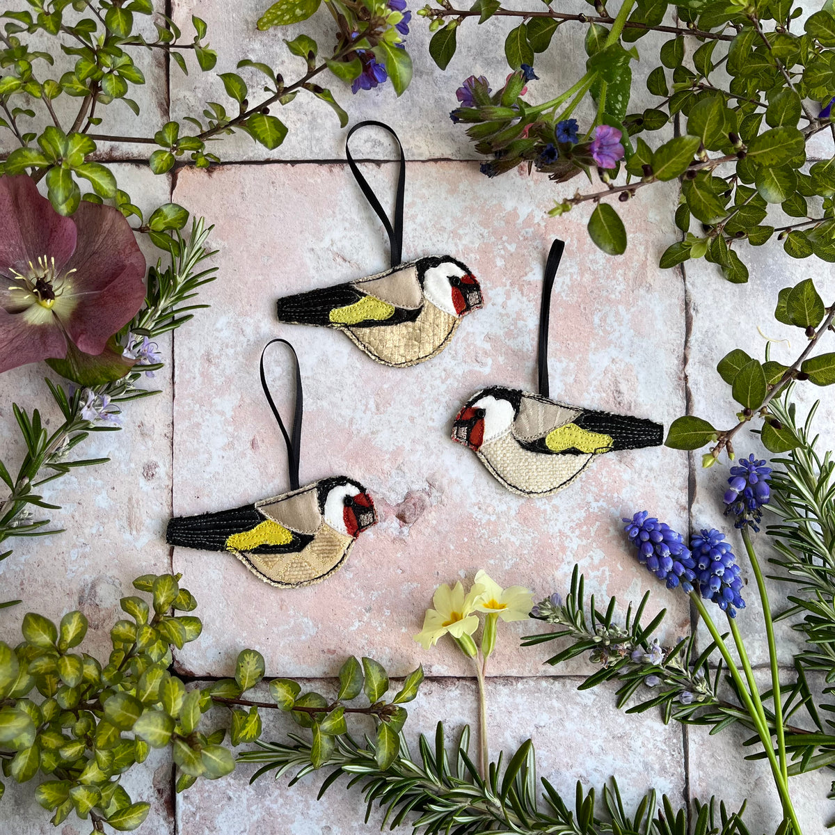 Hanging Goldfinch – fatpoppycat